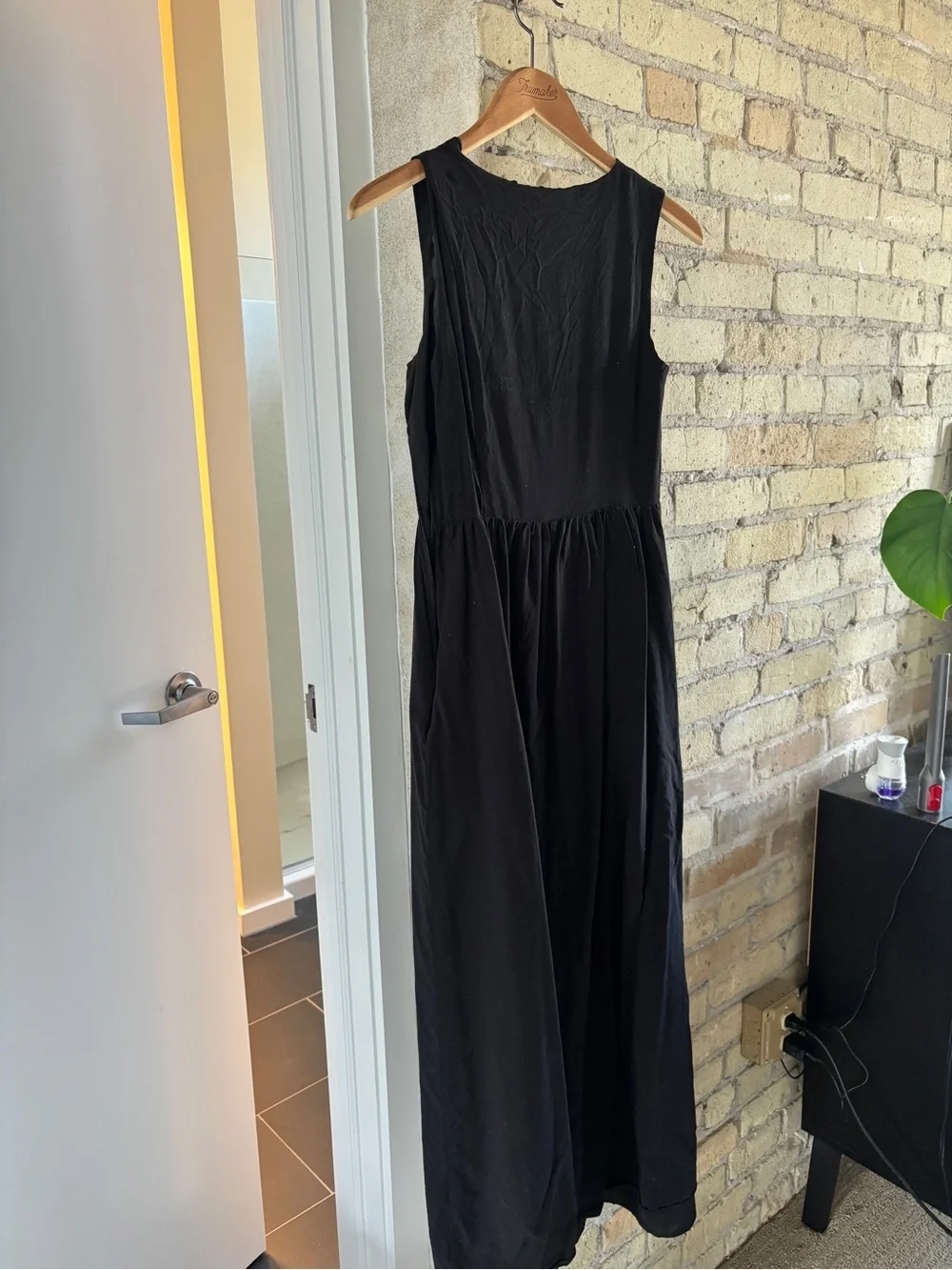 Princess Polly | Dresses | Princess Polly Black Sleeveless Maxi Dress ...